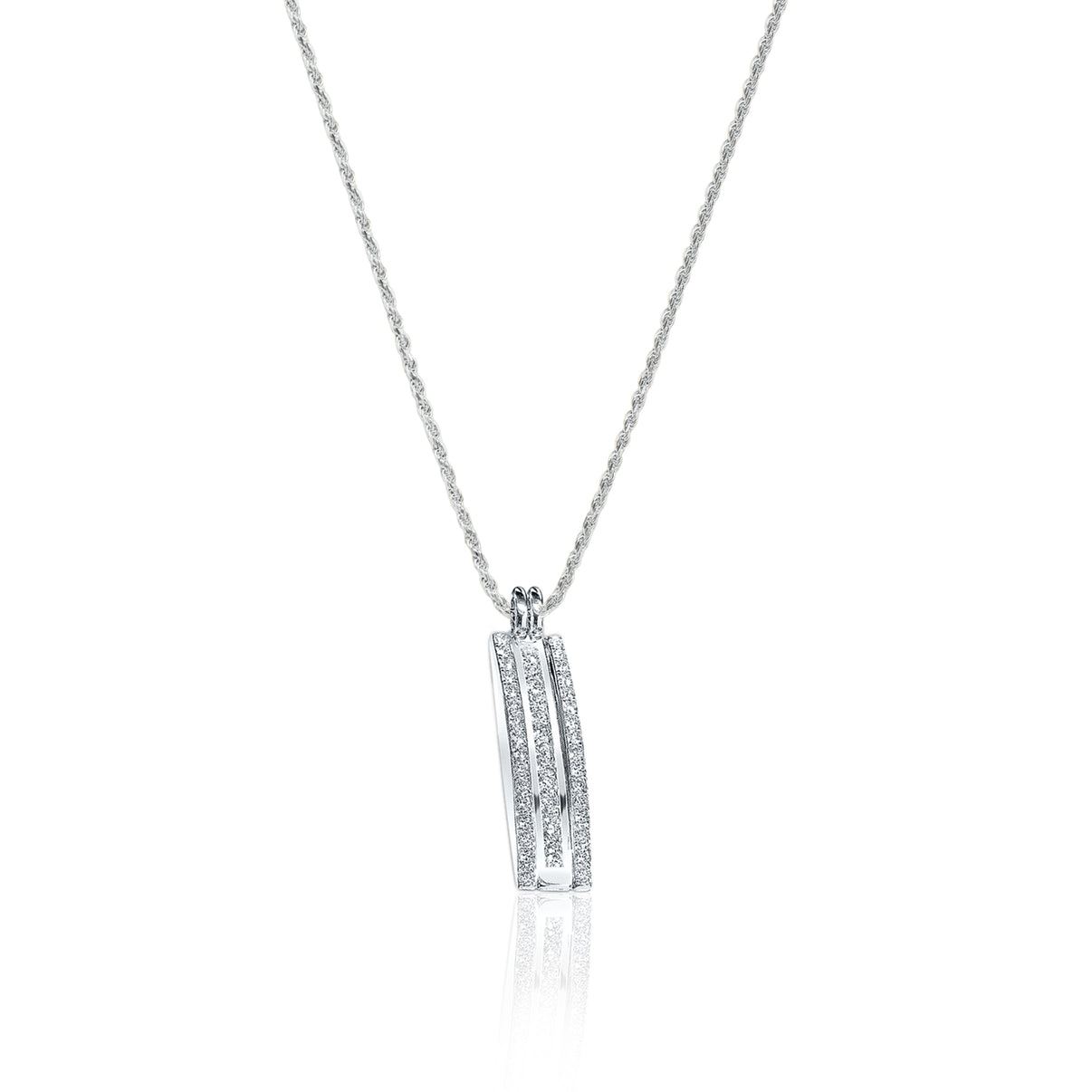 Sleek 18K Gold Flanders Cut Diamond Pendant – Flanders Diamonds TH